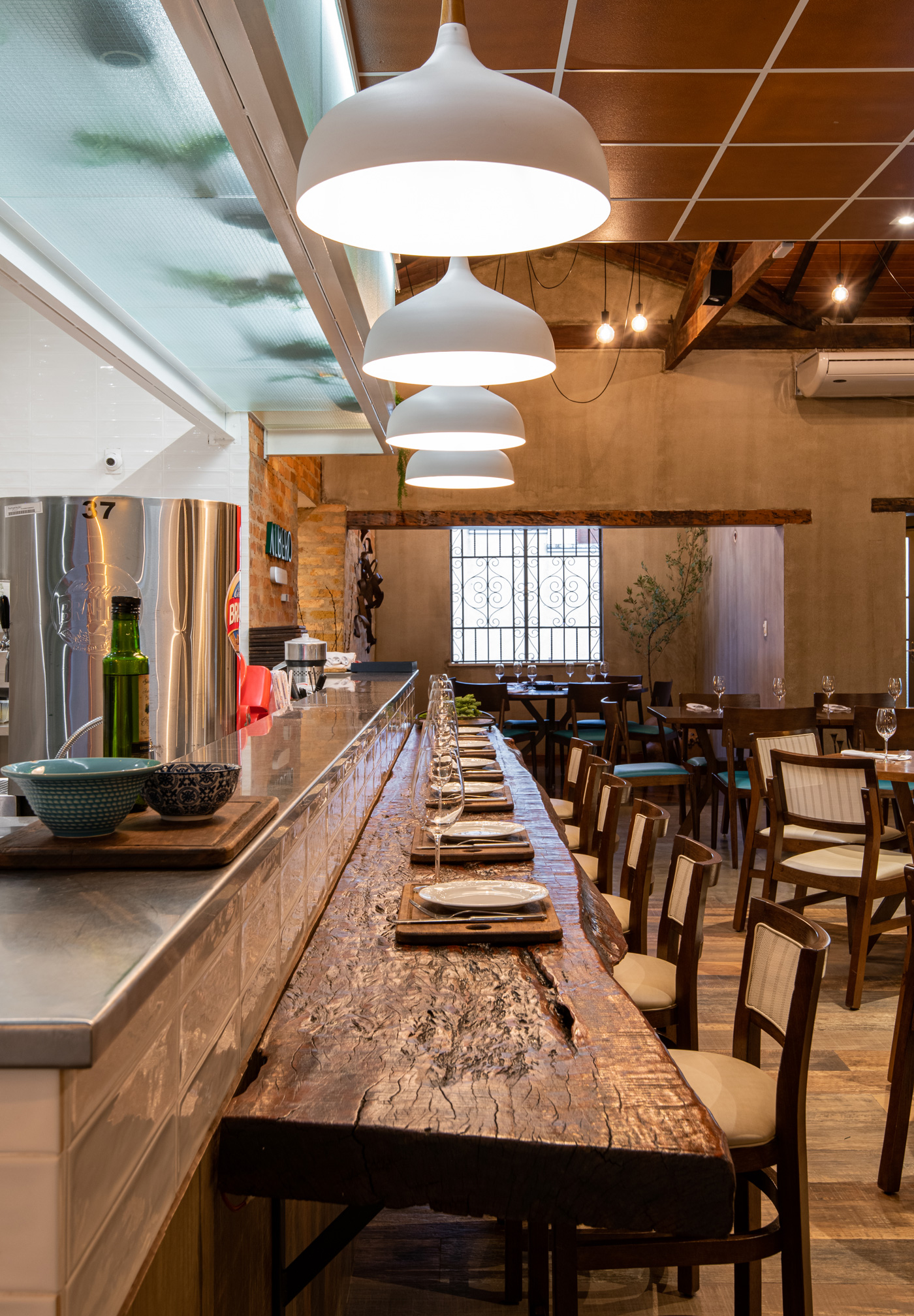 ALBERO RISTORANTE - Vertentes Arquitetura